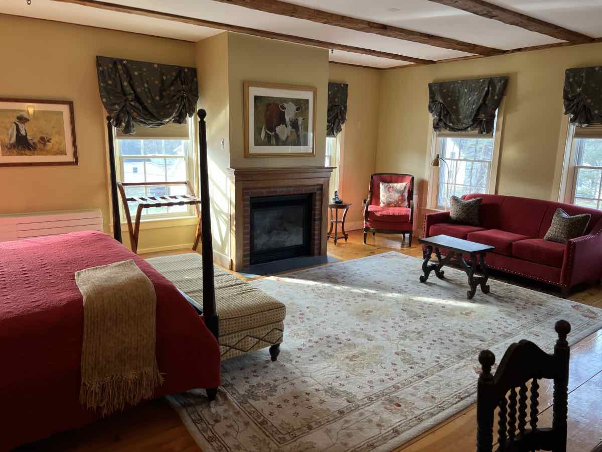 Suites Gallery - The Lyme Inn